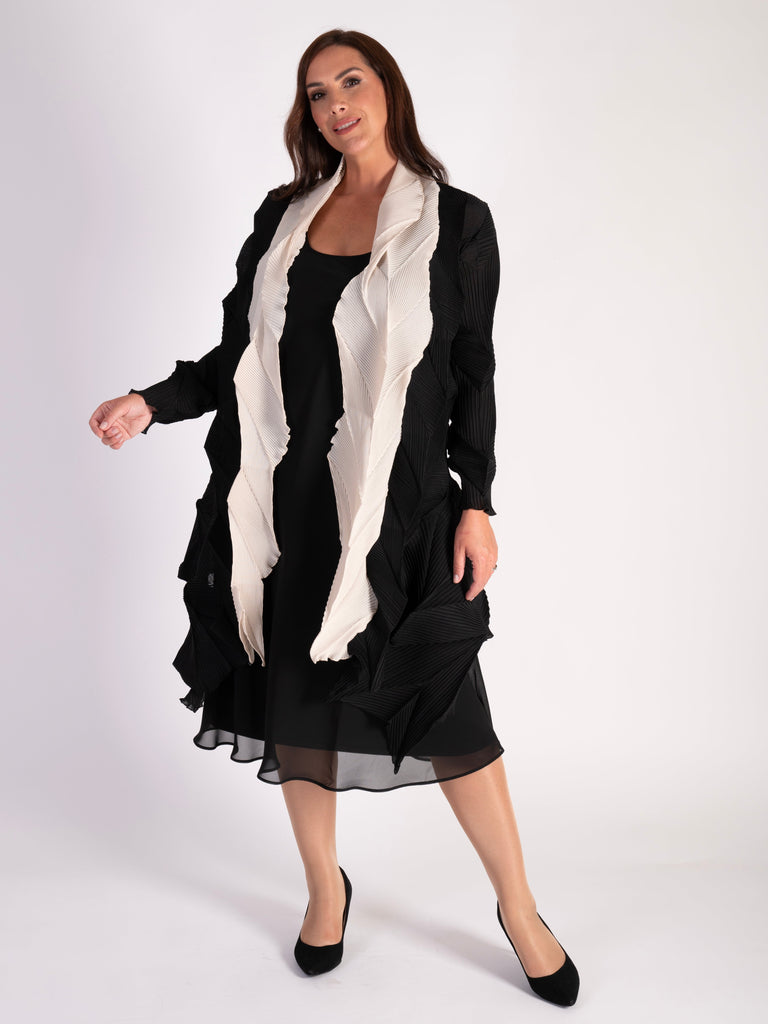 Black/Cream 3-D Pleated Long Shrug With Contrast Front | Chesca Direct
